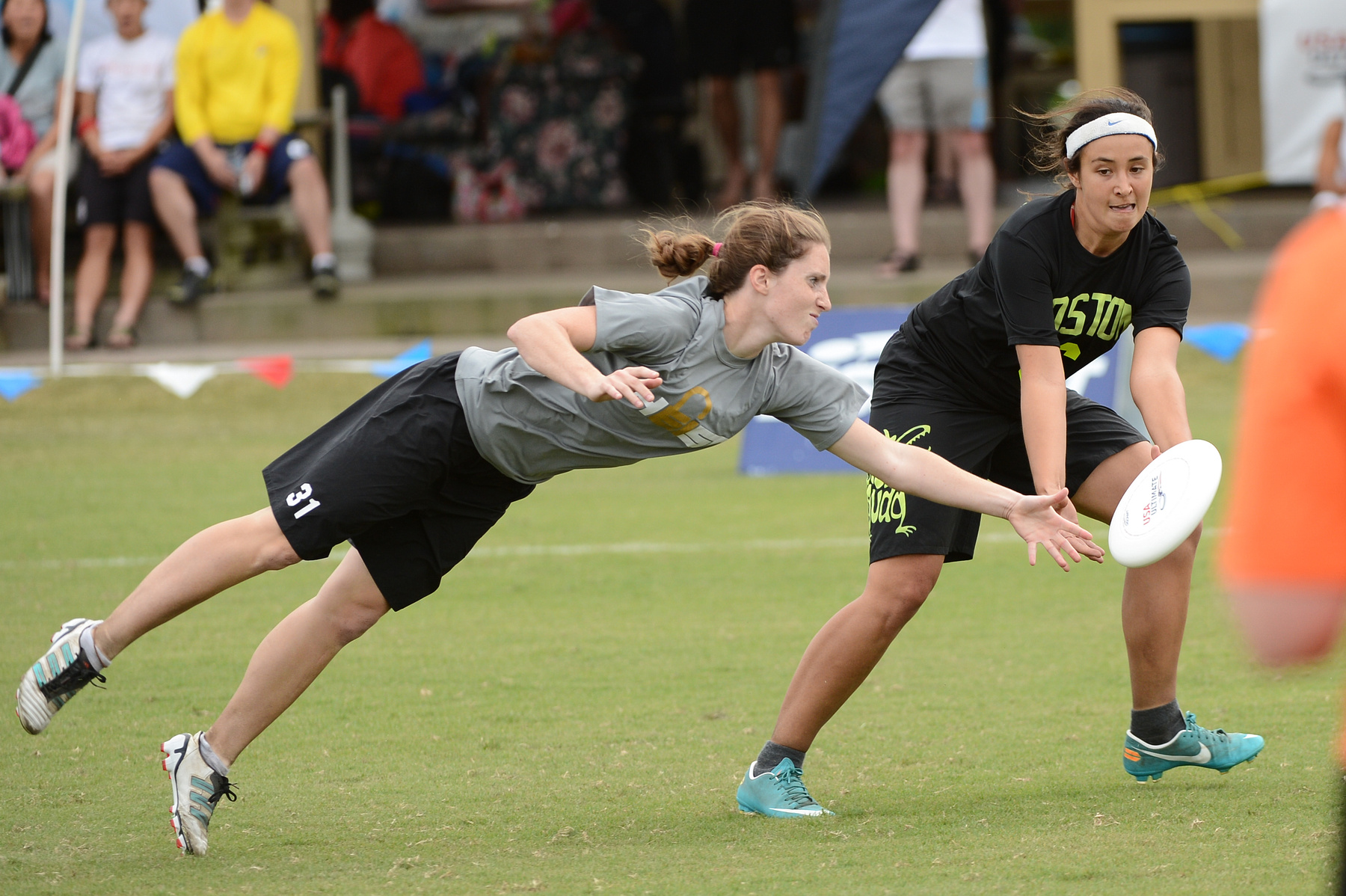 D-Line Swag: What Do You Bring To The Table? - Skyd Magazine